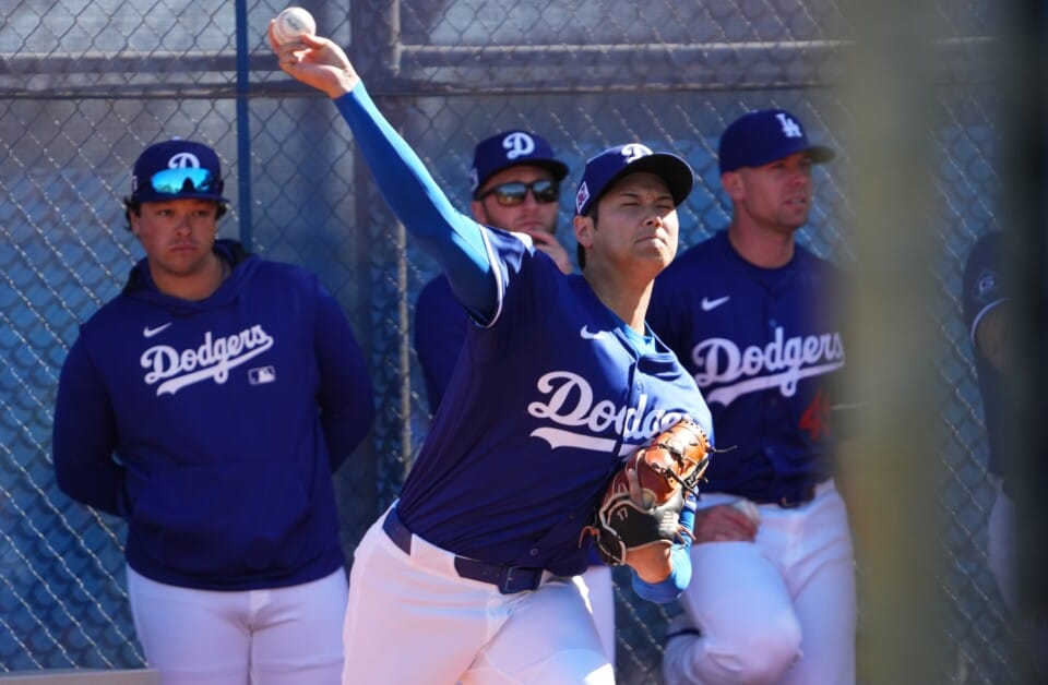 Dodgers Spring Training: Shohei Ohtani Throws ‘Great’ First Bullpen ...